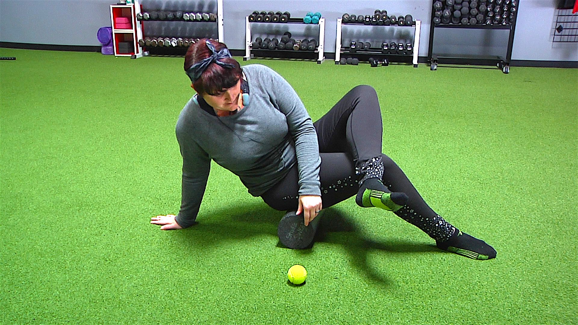 Pre or Post Workout Lower Body Foam Rolling Session | Studio SWEAT onDemand