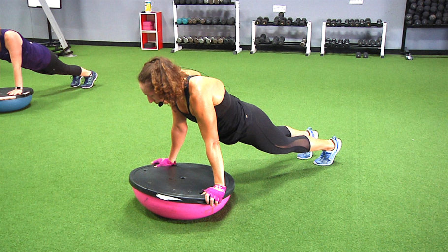 Great Beginner's BOSU® Workout Online! - BOSU® Sculpt