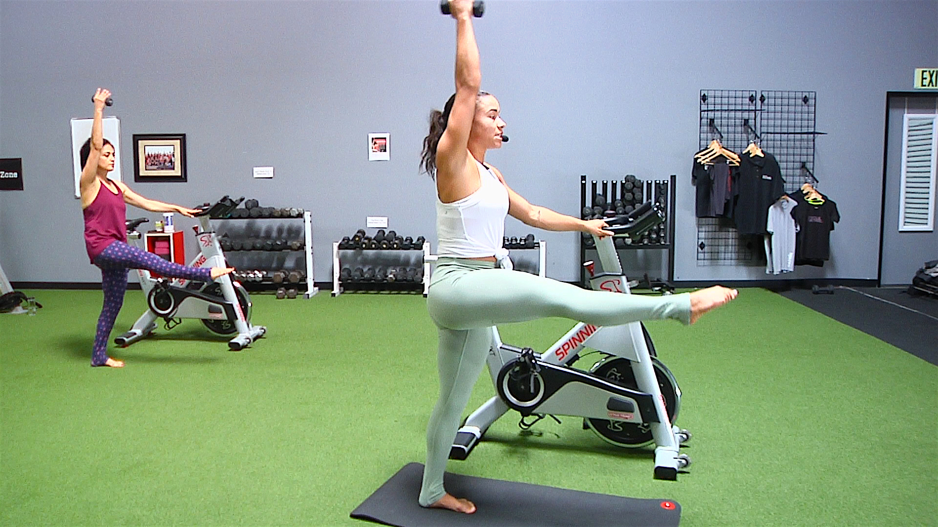 Amazing Total-Body Barre Class Online! | Studio SWEAT onDemand