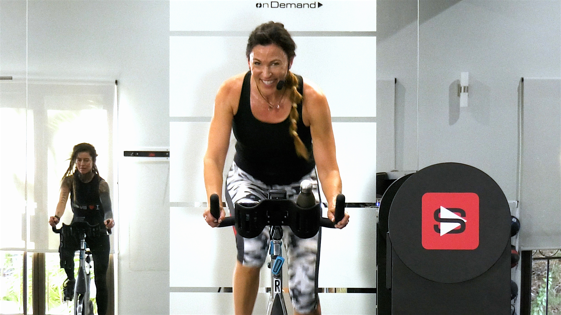 30-Minute Spin® Session with Dance Club Tracks