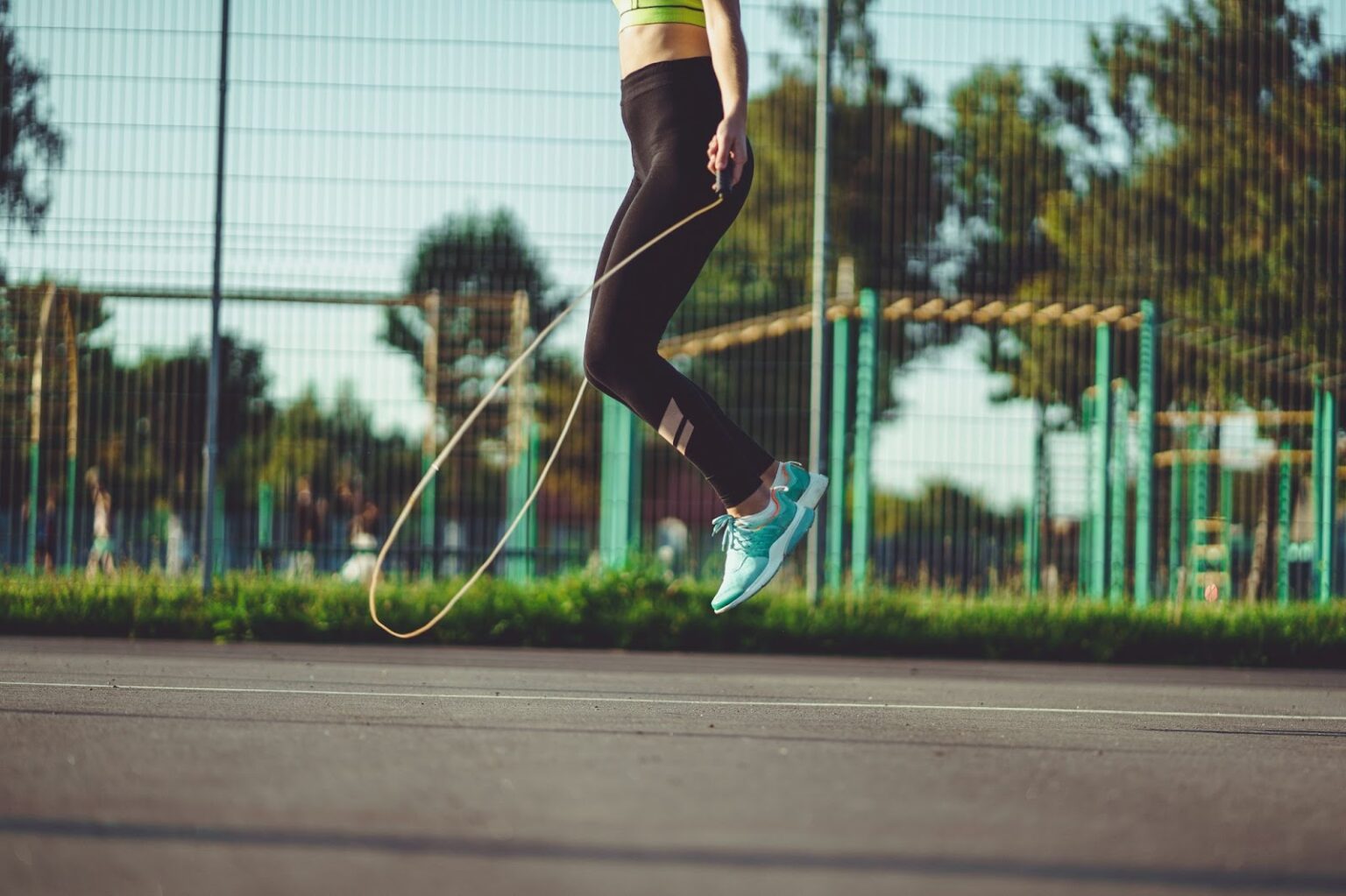 Hop, Skip, Jump...Burn! The Bouncy Benefits of Jump Rope | Studio SWEAT ...