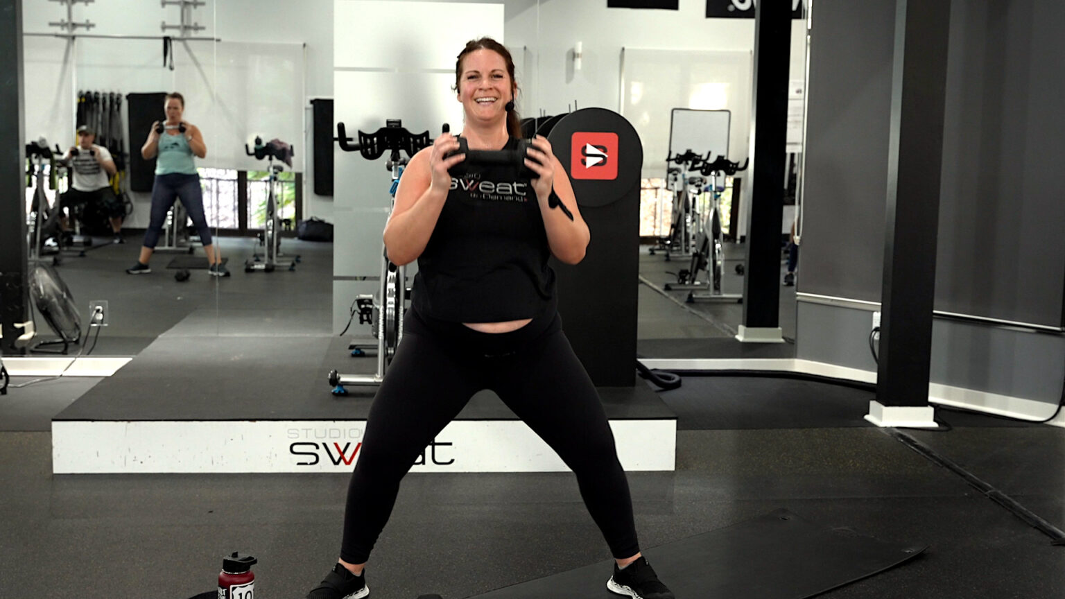 One of the Best Lower Body Workouts with Dumbbells Online: 15 Minute ...