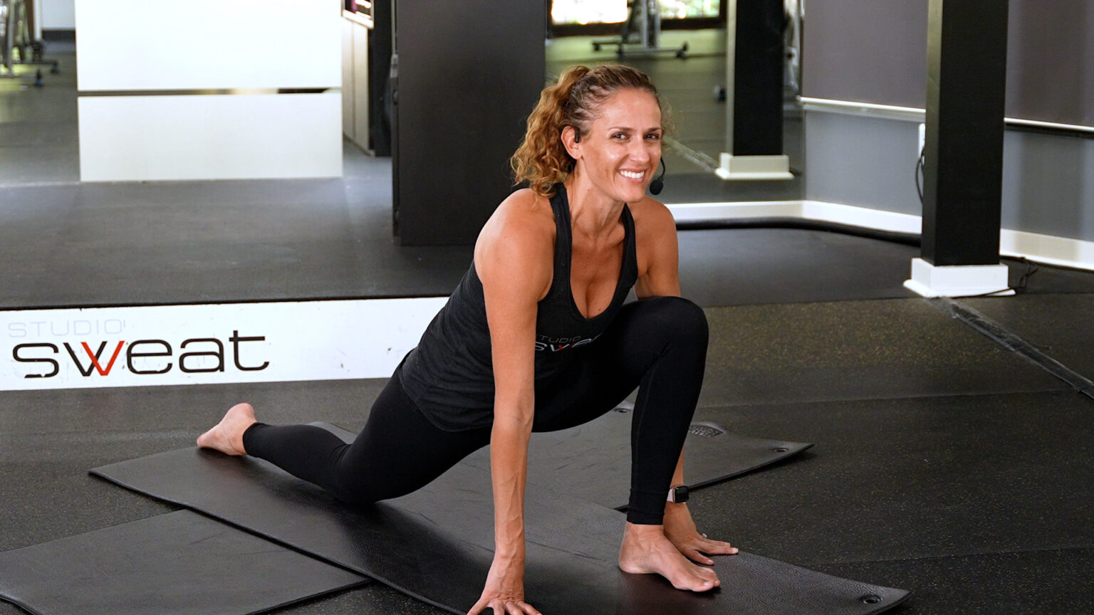 Online Yoga Class: Gentle Seated Flow Yoga | Studio SWEAT onDemand