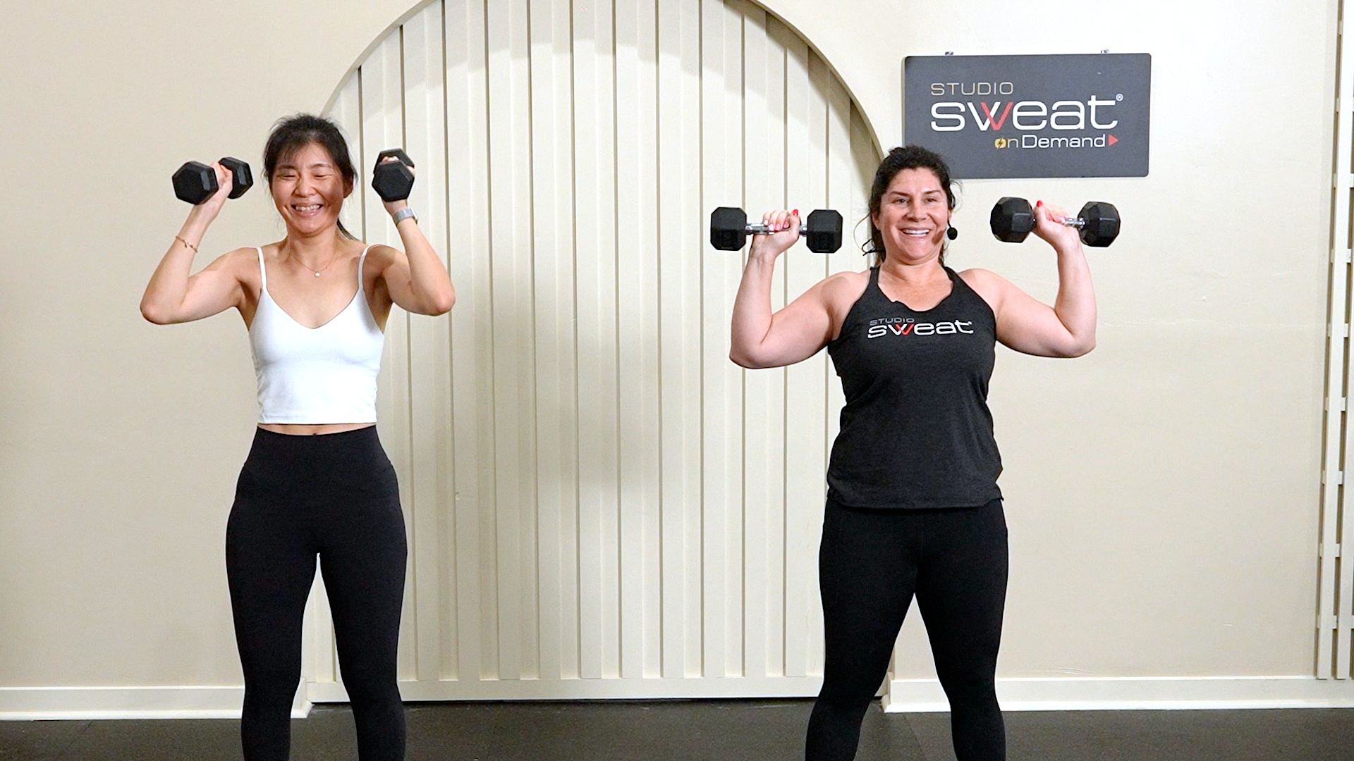 Online Body Sculpt Classes | Body Weight Workout Videos | Studio SWEAT ...